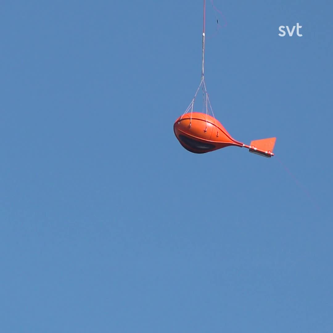 Helikopter flyger över Oviken – Ny teknik i jakten på alunskiffer | SVT ...